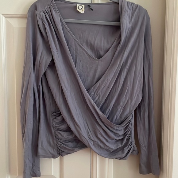 Akemi + Kin | Tops | Akemikin Top | Poshmark